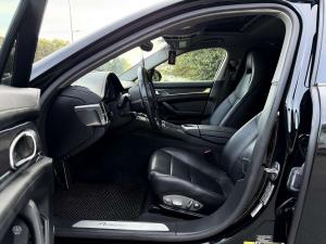 Black Porsche Panamera 2013 in Kaunas, with an engine capacity of 3.00 L and mileage of 146 thousand km for 18500 €, photo 21 on AUTOMOTO.COM.LV