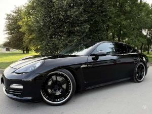 Black Porsche Panamera 2013 in Kaunas, with an engine capacity of 3.00 L and mileage of 146 thousand km for 18500 €, photo 27 on AUTOMOTO.COM.LV