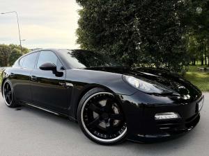 Black Porsche Panamera 2013 in Kaunas, with an engine capacity of 3.00 L and mileage of 146 thousand km for 18500 €, photo 28 on AUTOMOTO.COM.LV