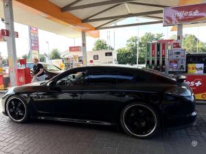 Black Porsche Panamera 2013 in Kaunas, with an engine capacity of 3.00 L and mileage of 146 thousand km for 18500 €, photo 38 on AUTOMOTO.COM.LV