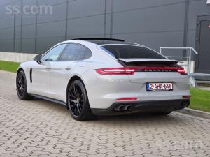 Melns Porsche Panamera 2017 Rīga, ar dzinēja tilpumu 3.00 L un nobraukumu 320 tūkst. km par 39990 €, foto 9 vietnē AUTOMOTO.COM.LV