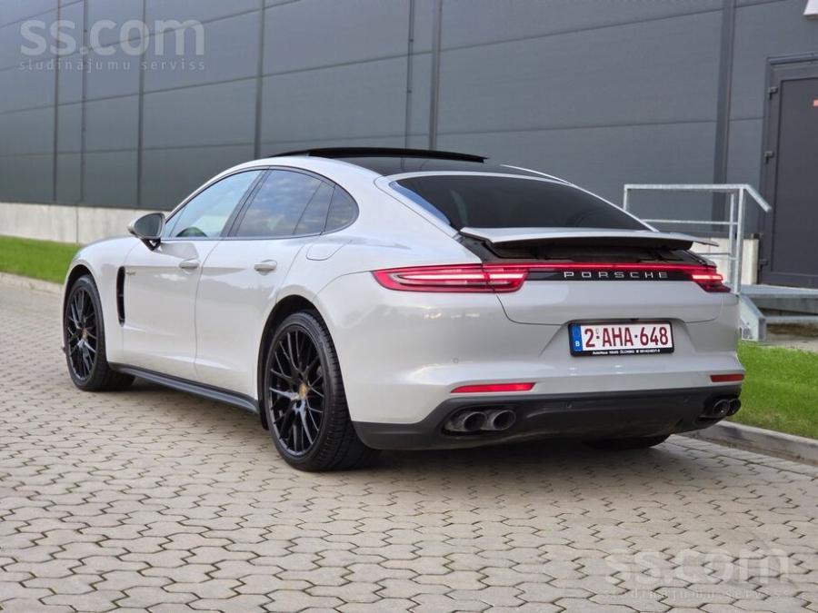 Melns Porsche Panamera 2017 Rīga, ar dzinēja tilpumu 3.00 L un nobraukumu 320 tūkst. km par 39990 €, foto 9 vietnē AUTOMOTO.COM.LV
