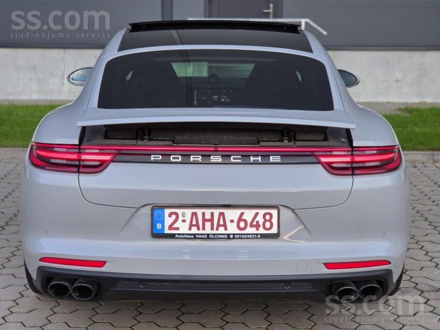 Melns Porsche Panamera 2017 Rīga, ar dzinēja tilpumu 3.00 L un nobraukumu 320 tūkst. km par 39990 €, foto 12 vietnē AUTOMOTO.COM.LV