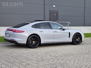Melns Porsche Panamera 2017 Rīga, ar dzinēja tilpumu 3.00 L un nobraukumu 320 tūkst. km par 39990 €, foto 14 vietnē AUTOMOTO.COM.LV