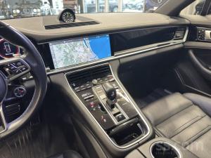 Black Porsche Panamera 2017 in Riga, with an engine capacity of 3.00 L and mileage of 76 thousand km for 51900 €, photo 22 on AUTOMOTO.COM.LV