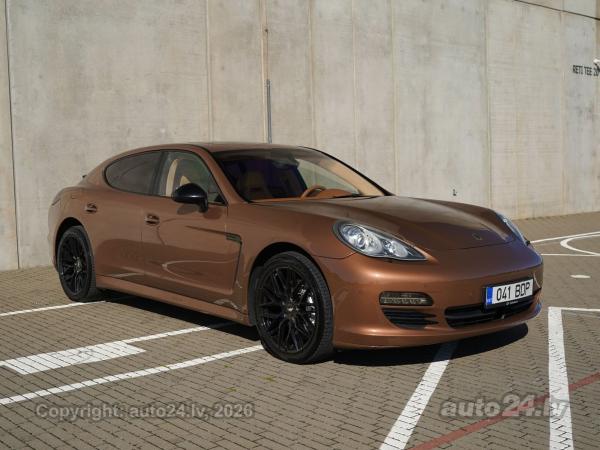 Porsche Panamera 2009 Tallina vietnē Melns Porsche Panamera 2009 Tallina, ar dzinēja tilpumu 4.80 L un nobraukumu 262 tūkst. km par 15900 €, foto 1 vietnē AUTOMOTO.COM.LV