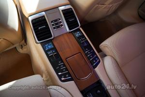 Melns Porsche Panamera 2009 Tallina, ar dzinēja tilpumu 4.80 L un nobraukumu 262 tūkst. km par 15900 €, foto 15 vietnē AUTOMOTO.COM.LV