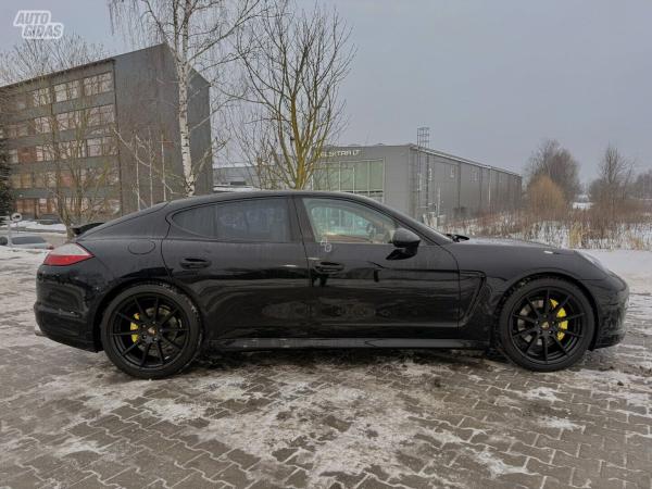 Melns Porsche Panamera 2011 Kaišiadorys, ar dzinēja tilpumu 3.60 L un nobraukumu 210 tūkst. km par 19500 €, foto 4 vietnē AUTOMOTO.COM.LV