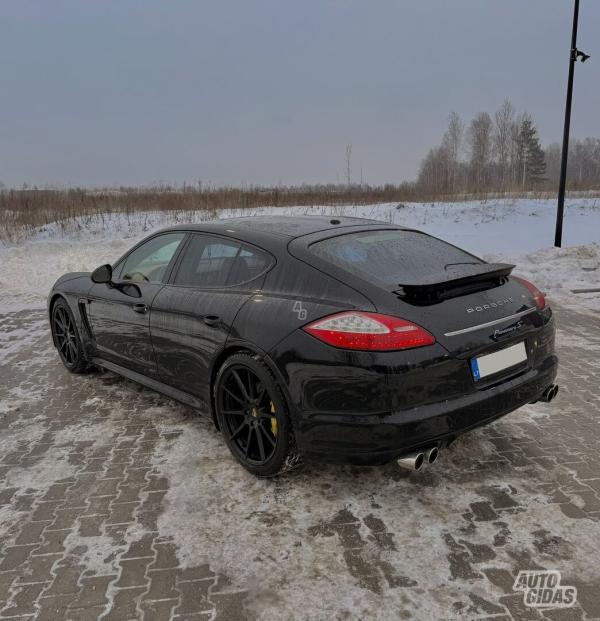 Melns Porsche Panamera 2011 Kaišiadorys, ar dzinēja tilpumu 3.60 L un nobraukumu 210 tūkst. km par 19500 €, foto 9 vietnē AUTOMOTO.COM.LV