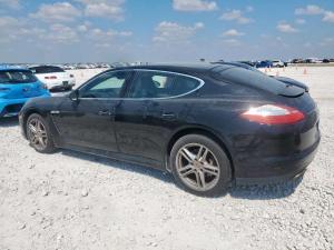 Melns Porsche Panamera 2011 Kauņa, ar dzinēja tilpumu 4.81 L un nobraukumu 176 tūkst. km par 10299 €, foto 2 vietnē AUTOMOTO.COM.LV
