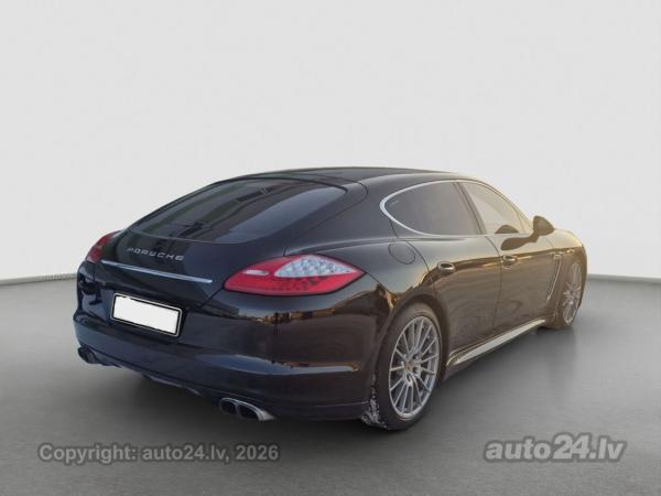 Melns Porsche Panamera 2011 Tallina, ar dzinēja tilpumu 4.80 L un nobraukumu 145 tūkst. km par 26000 €, foto 4 vietnē AUTOMOTO.COM.LV