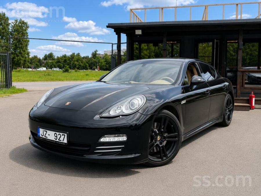 Melns Porsche Panamera 2011 Rīga, ar dzinēja tilpumu 3.60 L un nobraukumu 185 tūkst. km par 16350 €, foto 3 vietnē AUTOMOTO.COM.LV