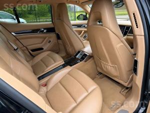 Melns Porsche Panamera 2011 Rīga, ar dzinēja tilpumu 3.60 L un nobraukumu 185 tūkst. km par 16350 €, foto 12 vietnē AUTOMOTO.COM.LV