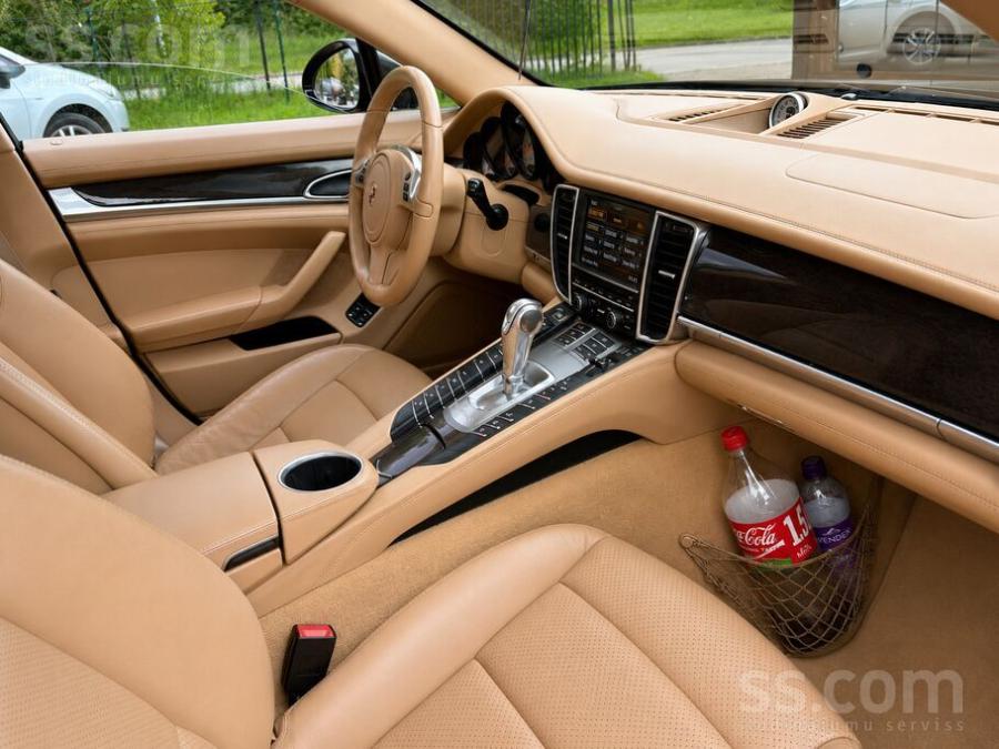 Melns Porsche Panamera 2011 Rīga, ar dzinēja tilpumu 3.60 L un nobraukumu 185 tūkst. km par 16350 €, foto 15 vietnē AUTOMOTO.COM.LV