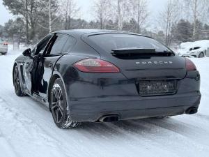 Melns Porsche Panamera 2012 Ukmergė, ar dzinēja tilpumu 2.97 L un nobraukumu 364 tūkst. km par 10400 €, foto 7 vietnē AUTOMOTO.COM.LV