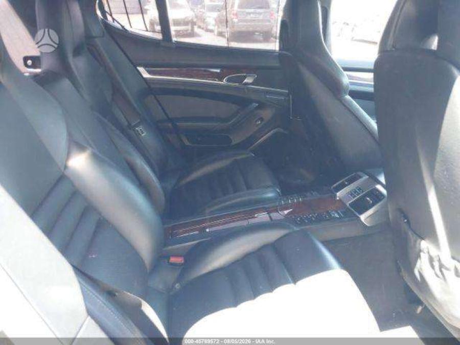 Melns Porsche Panamera 2012 Klaipėda, ar dzinēja tilpumu 0.00 L un nobraukumu 123 tūkst. km par 5500 €, foto 9 vietnē AUTOMOTO.COM.LV