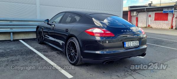 Black Porsche Panamera 2013 in Tallinn, with an engine capacity of 4.80 L and mileage of 163 thousand km for 27890 €, photo 6 on AUTOMOTO.COM.LV