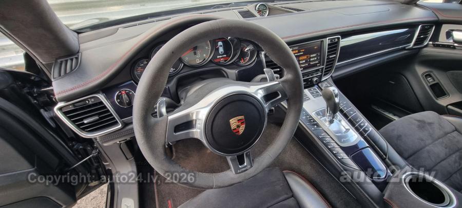 Melns Porsche Panamera 2013 Tallina, ar dzinēja tilpumu 4.80 L un nobraukumu 163 tūkst. km par 27890 €, foto 16 vietnē AUTOMOTO.COM.LV
