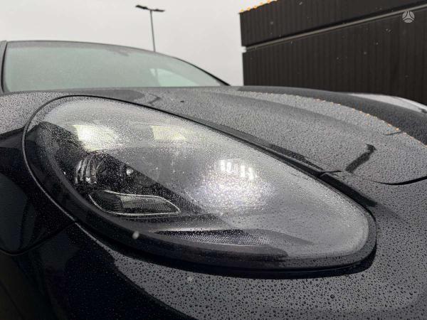 Melns Porsche Panamera 2014 Kauņa, ar dzinēja tilpumu 3.60 L un nobraukumu 200 tūkst. km par 17500 €, foto 7 vietnē AUTOMOTO.COM.LV