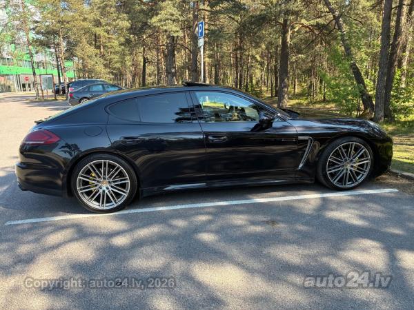 Черный Порше Панамера 2014 в Таллин, объемом двигателя 3.00 л и пробегом 181 тыс. км за 30000 €, фото 8 на AUTOMOTO.COM.LV