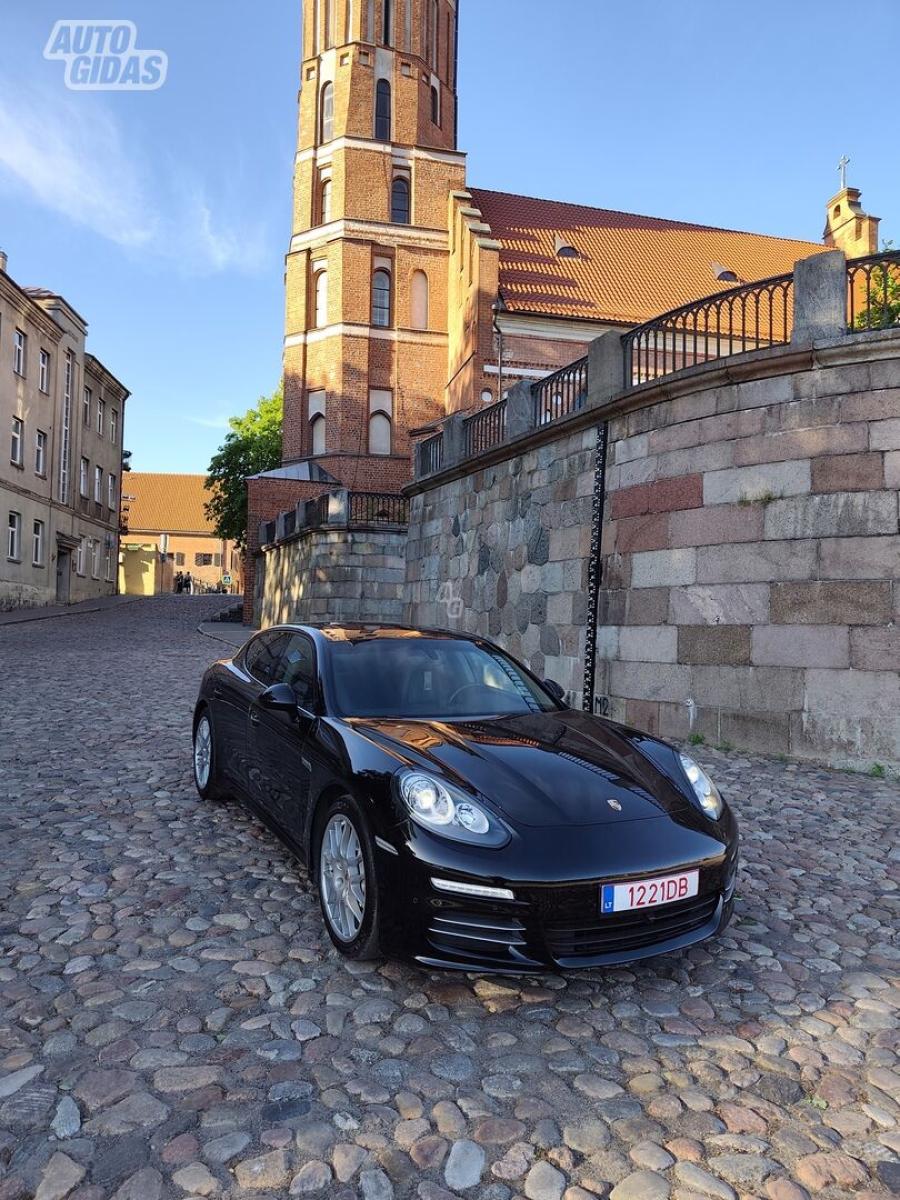 Black Porsche Panamera 2014 in Kaunas, with an engine capacity of 3.60 L and mileage of 175 thousand km for 21000 €, photo 13 on AUTOMOTO.COM.LV