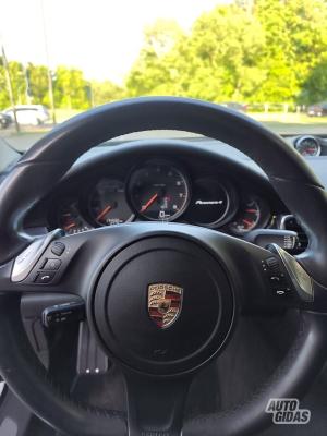Black Porsche Panamera 2014 in Kaunas, with an engine capacity of 3.60 L and mileage of 175 thousand km for 21000 €, photo 17 on AUTOMOTO.COM.LV