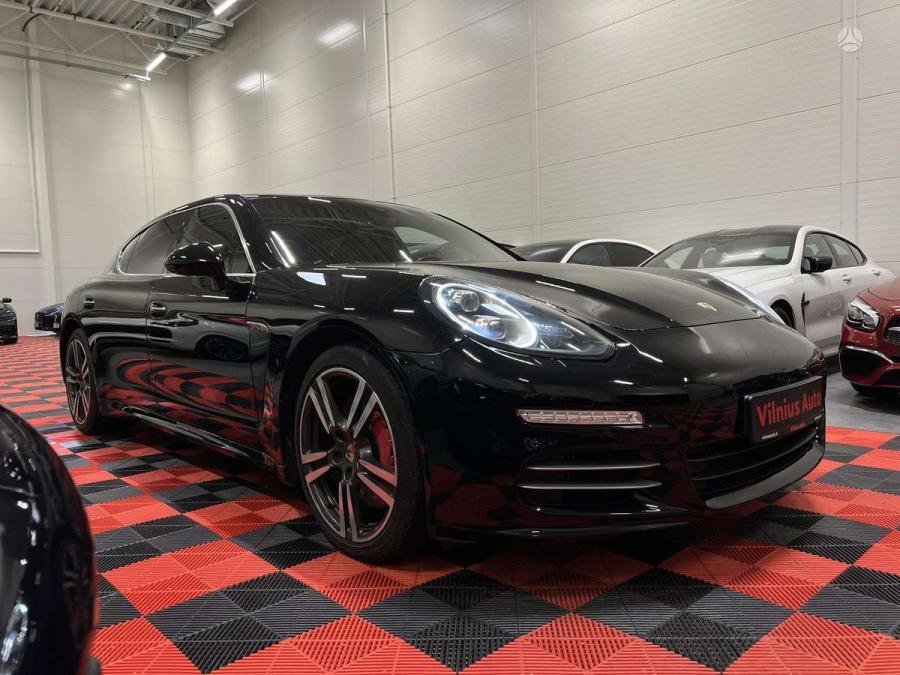 Melns Porsche Panamera 2014 Viļņa, ar dzinēja tilpumu 3.00 L un nobraukumu 97 tūkst. km par 29990 €, foto 4 vietnē AUTOMOTO.COM.LV