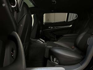 Melns Porsche Panamera 2014 Viļņa, ar dzinēja tilpumu 3.00 L un nobraukumu 97 tūkst. km par 29990 €, foto 34 vietnē AUTOMOTO.COM.LV