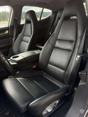 Melns Porsche Panamera 2014 Viļņa, ar dzinēja tilpumu 3.61 L un nobraukumu 176 tūkst. km par 20000 €, foto 26 vietnē AUTOMOTO.COM.LV