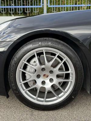Melns Porsche Panamera 2014 Viļņa, ar dzinēja tilpumu 3.61 L un nobraukumu 176 tūkst. km par 20000 €, foto 33 vietnē AUTOMOTO.COM.LV