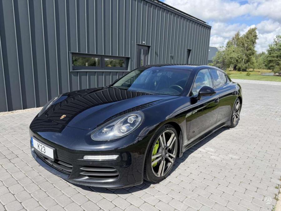 Melns Porsche Panamera 2014 Palanga, ar dzinēja tilpumu 3.00 L un nobraukumu 382 tūkst. km par 17300 €, foto 8 vietnē AUTOMOTO.COM.LV