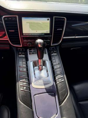 Melns Porsche Panamera 2014 Palanga, ar dzinēja tilpumu 3.00 L un nobraukumu 382 tūkst. km par 17300 €, foto 12 vietnē AUTOMOTO.COM.LV