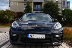 Black Porsche Panamera 2014 in Riga, with an engine capacity of 3.00 L and mileage of 174 thousand km for 20850 €, photo 7 on AUTOMOTO.COM.LV