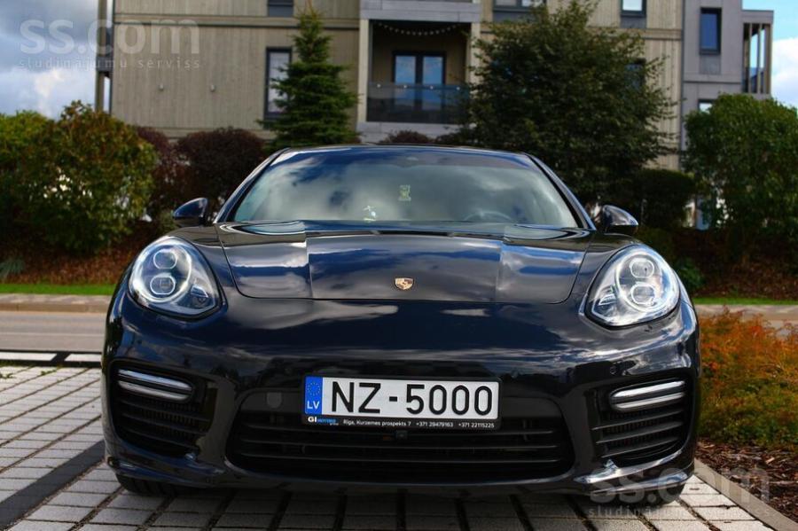 Black Porsche Panamera 2014 in Riga, with an engine capacity of 3.00 L and mileage of 174 thousand km for 20850 €, photo 7 on AUTOMOTO.COM.LV