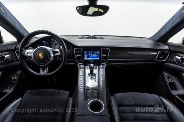 Black Porsche Panamera 2015 in Tartu, with an engine capacity of 4.81 L and mileage of 51 thousand km for 43900 €, photo 9 on AUTOMOTO.COM.LV