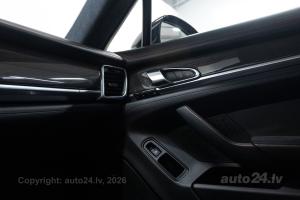 Melns Porsche Panamera 2015 Tartu, ar dzinēja tilpumu 4.81 L un nobraukumu 51 tūkst. km par 43900 €, foto 13 vietnē AUTOMOTO.COM.LV