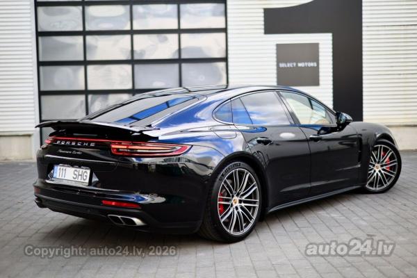 Black Porsche Panamera 2016 in Tallinn, with an engine capacity of 4.00 L and mileage of 147 thousand km for 58900 €, photo 4 on AUTOMOTO.COM.LV