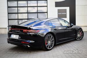 Black Porsche Panamera 2016 in Tallinn, with an engine capacity of 4.00 L and mileage of 147 thousand km for 58900 €, photo 4 on AUTOMOTO.COM.LV