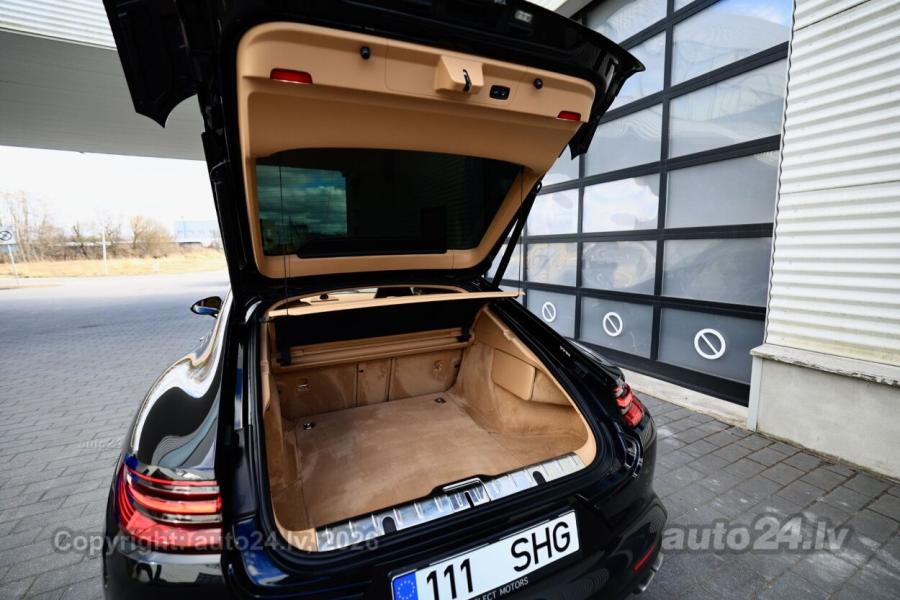Black Porsche Panamera 2016 in Tallinn, with an engine capacity of 4.00 L and mileage of 147 thousand km for 58900 €, photo 23 on AUTOMOTO.COM.LV