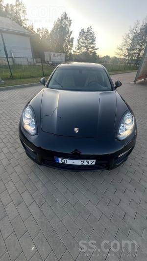 Black Porsche Panamera 2016 in Daugavpils, with an engine capacity of 3.60 L and mileage of 81 thousand km for 27500 €, photo  on AUTOMOTO.COM.LV