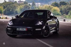 Melns Porsche Panamera 2017 Kauņa, ar dzinēja tilpumu 3.00 L un nobraukumu 106 tūkst. km par 44000 €, foto 19 vietnē AUTOMOTO.COM.LV