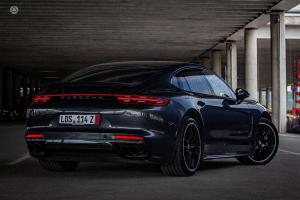 Melns Porsche Panamera 2017 Kauņa, ar dzinēja tilpumu 3.00 L un nobraukumu 106 tūkst. km par 44000 €, foto 22 vietnē AUTOMOTO.COM.LV