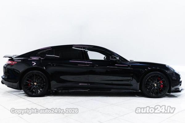 Black Porsche Panamera 2017 in Tallinn, with an engine capacity of 4.00 L and mileage of 97 thousand km for 78900 €, photo 5 on AUTOMOTO.COM.LV