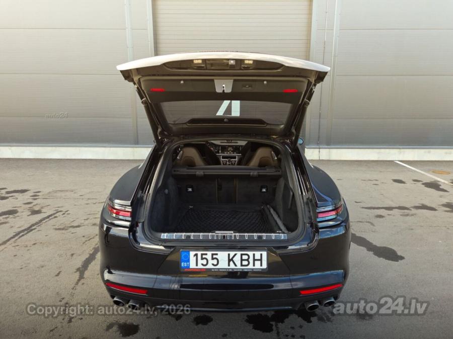 Black Porsche Panamera 2017 in Tallinn, with an engine capacity of 4.00 L and mileage of 184 thousand km for 68500 €, photo 9 on AUTOMOTO.COM.LV