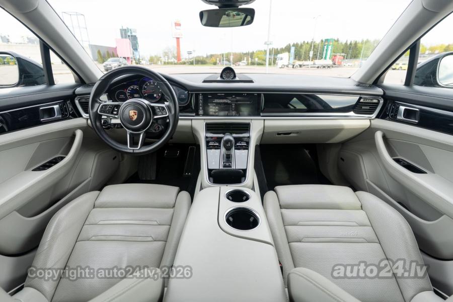 Black Porsche Panamera 2017 in Tallinn, with an engine capacity of 2.90 L and mileage of 176 thousand km for 44000 €, photo 8 on AUTOMOTO.COM.LV