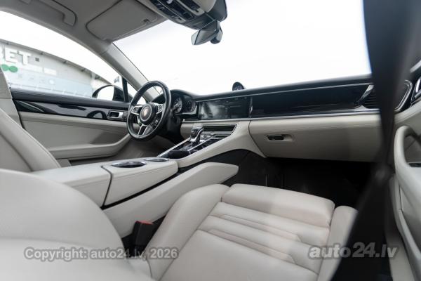 Черный Порше Панамера 2017 в Таллин, объемом двигателя 2.90 л и пробегом 176 тыс. км за 44000 €, фото 10 на AUTOMOTO.COM.LV