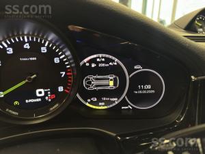 Черный Порше Панамера 2017 в Рига, объемом двигателя 2.90 л и пробегом 72 тыс. км за 52900 €, фото 9 на AUTOMOTO.COM.LV