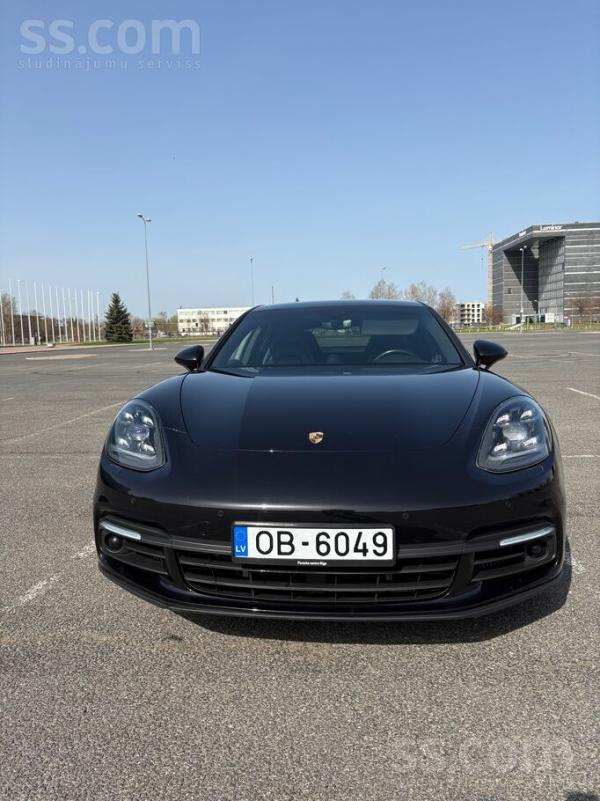 Черный Порше Панамера 2017 в Рига, объемом двигателя 2.90 л и пробегом 72 тыс. км за 51900 €, фото 8 на AUTOMOTO.COM.LV