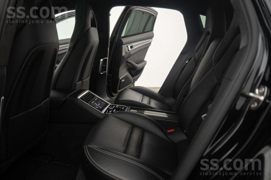 Melns Porsche Panamera 2017 Tallina, ar dzinēja tilpumu 2.90 L un nobraukumu 160 tūkst. km par 48899 €, foto 11 vietnē AUTOMOTO.COM.LV