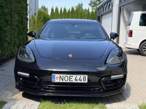 Black Porsche Panamera 2017 in Kaunas, with an engine capacity of 2.89 L and mileage of 179 thousand km for 41650 €, photo 6 on AUTOMOTO.COM.LV
